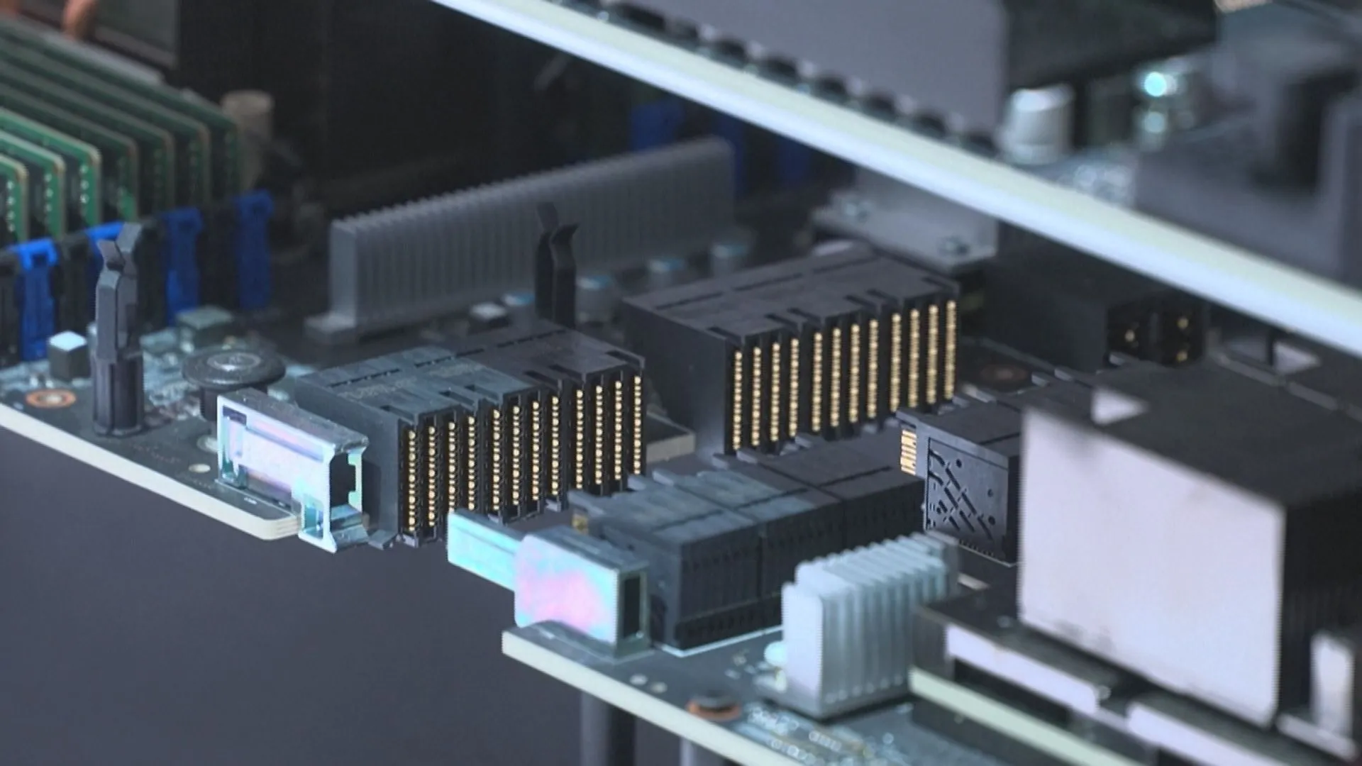 熱門股／BBU逆勢撐盤！AES-KY漲停寫逾2個月新高 長園科同步亮燈 | 產經 | 非凡新聞